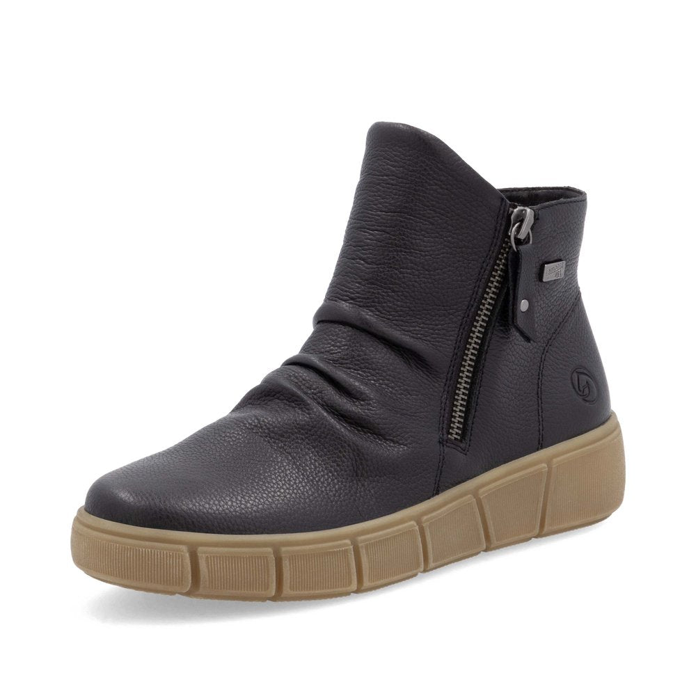 D1T73 – Rieker Shoe Canada